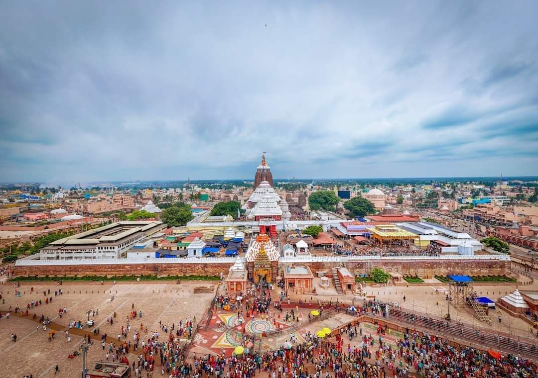 The Divine Bath: Lord Jagannath and His Devotees Celebrate Snana ...